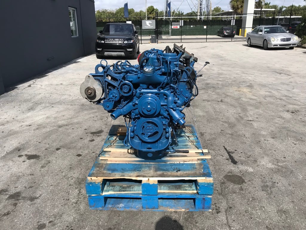 2004 INTERNATIONAL VT365 ENGINE – Eastern Truck Engines and Gearboxes