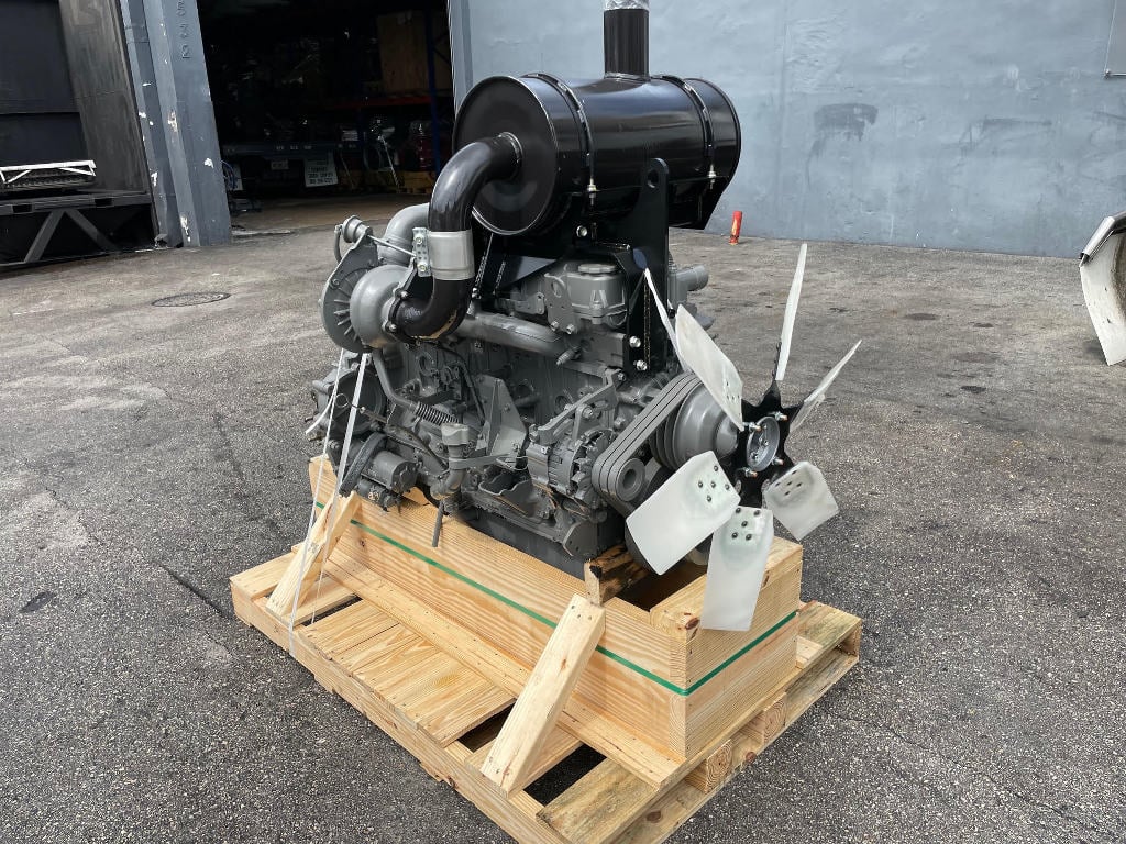 NEW 2011 ISUZU 6HK1 ENGINE – Eastern Truck Engines and Gearboxes
